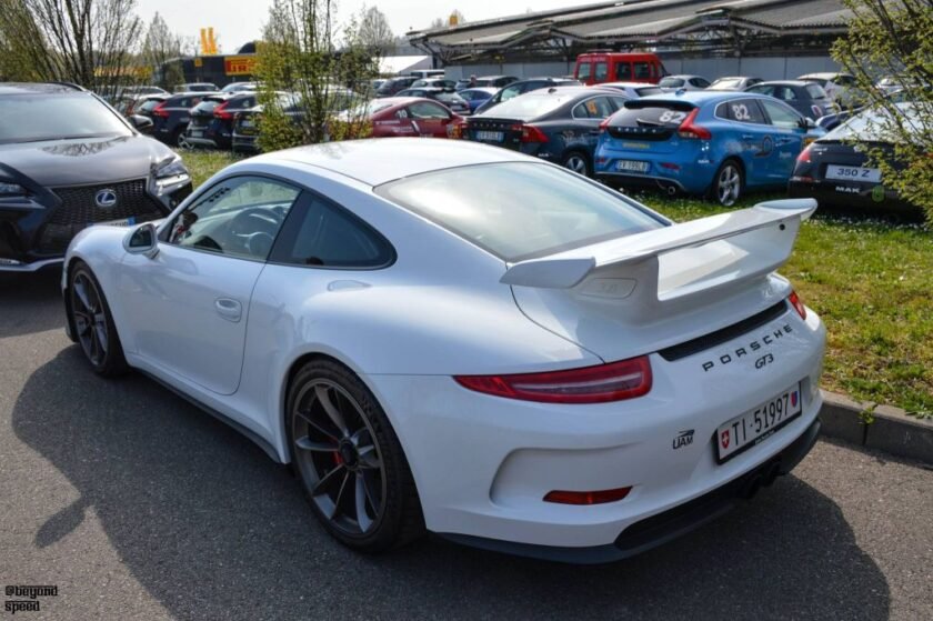 50 Shades of the Porsche 911 GT3 - The Supercar Blog