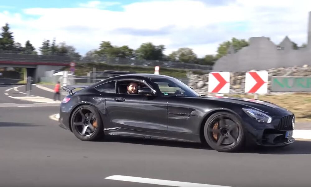 VIDEO: Mercedes-AMG GT R Spotted at the Nurburgring - The Supercar Blog