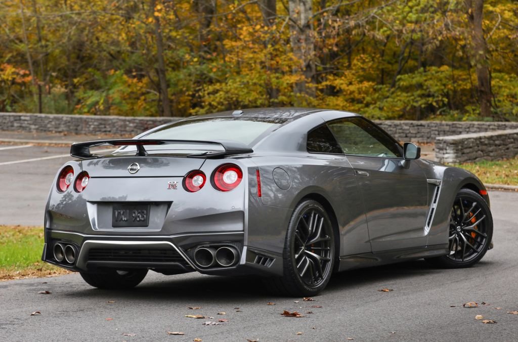 Nissan GT-R US Prices Slashed By $10,000