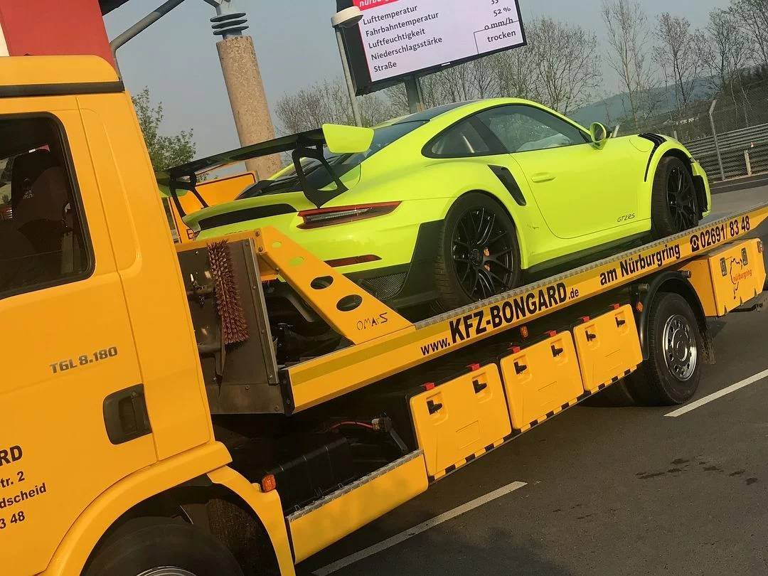 Porsche 911 GT2 RS crashes at the Nurburgring - The Supercar Blog