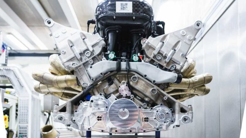 Aston Martin Valkyrie's Engine is a Naturally Aspirated Monster that ...