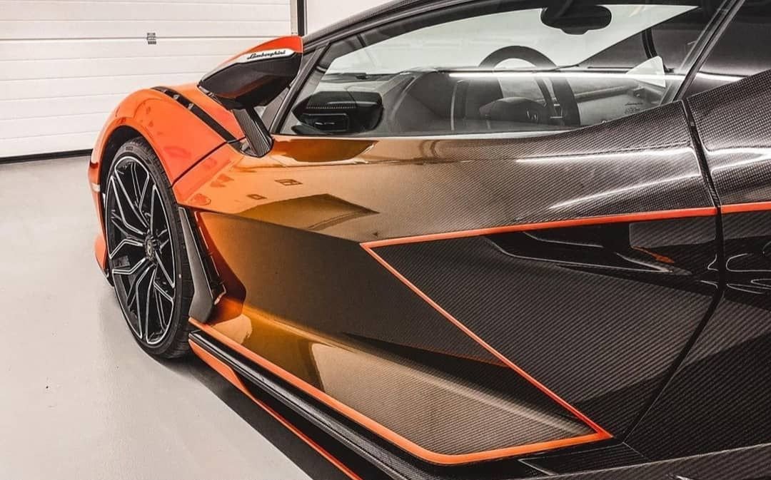 Lamborghini Sian in special Orange and Carbon looks cracking! - The ...