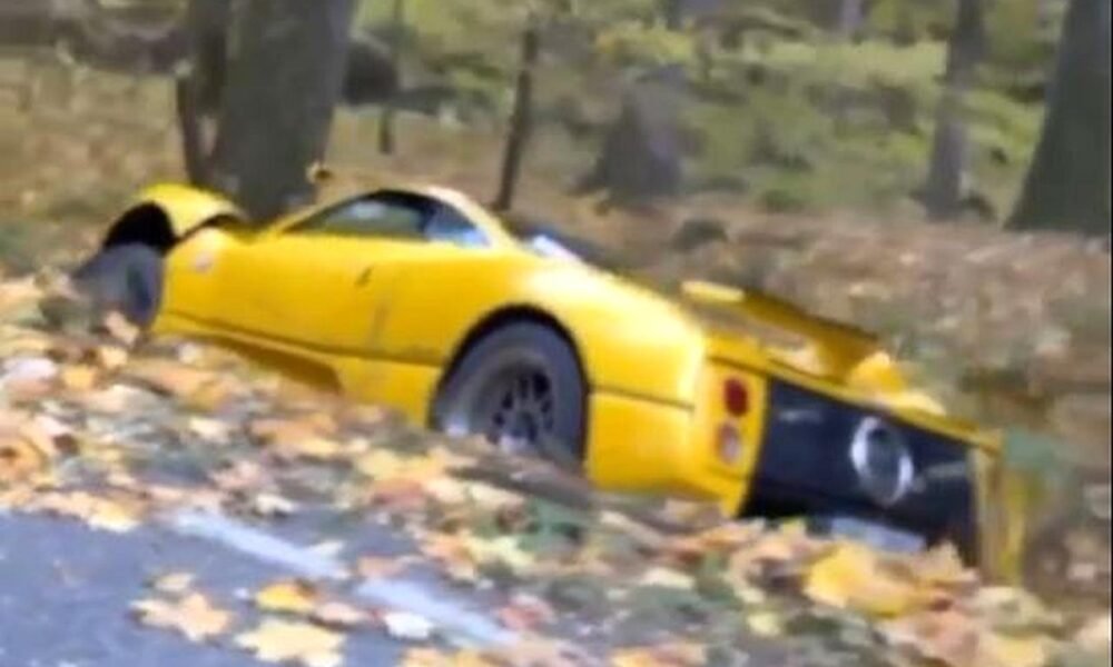 Pagani Zonda C12 S crashed in the Czech Republic - The Supercar Blog