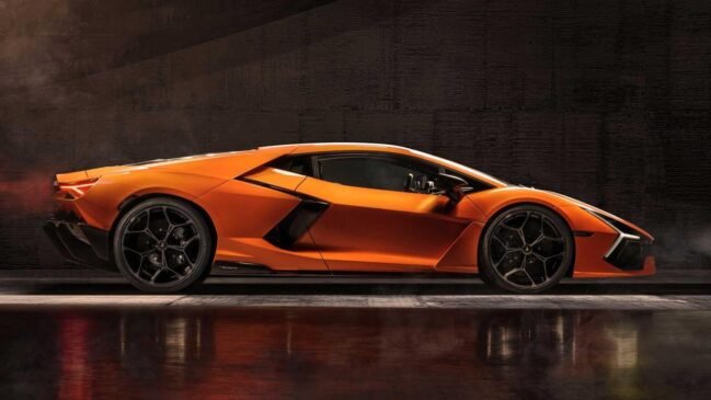 Restricted-edition Lamborghini Fenomeno teased forward of debut ...