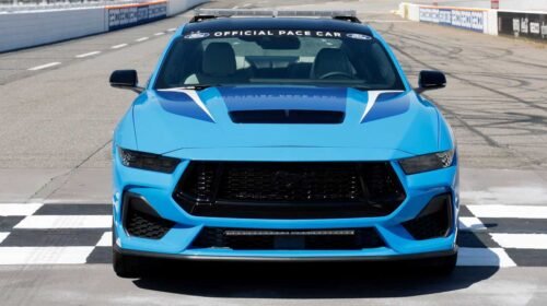 2024 Ford Mustang GT makes its debut as the NASCAR pace car - The ...