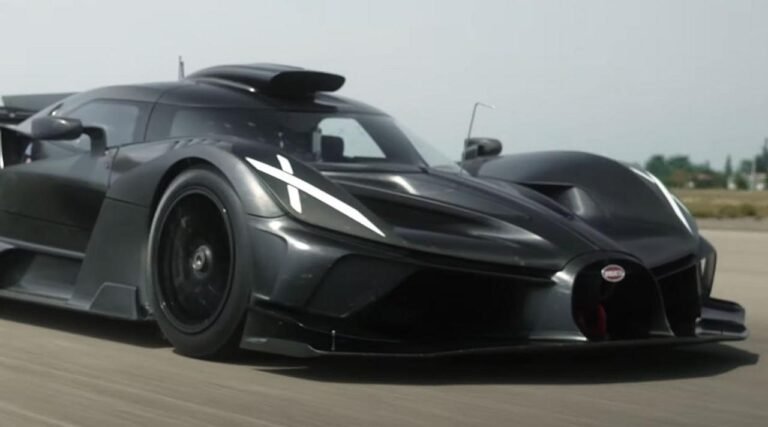 Watch the Bugatti Bolide undergo intense testing at an airfield - The ...