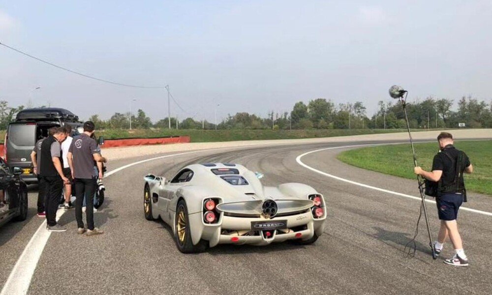 Our first look at a Pagani Utopia drifting around a racetrack - The ...
