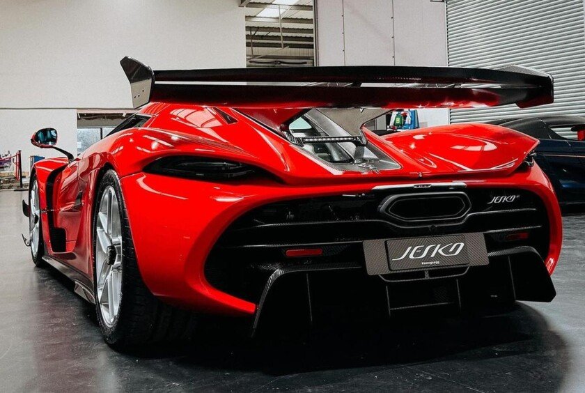 UK's first Koenigsegg Jesko arrives at the London dealership - The ...