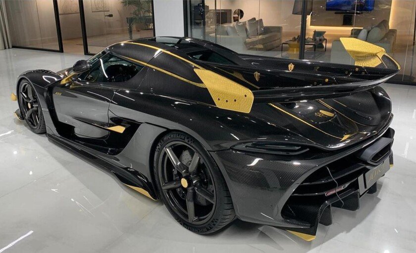 Koenigsegg Jesko Odin with 24-carat gold inlays is already for sale ...