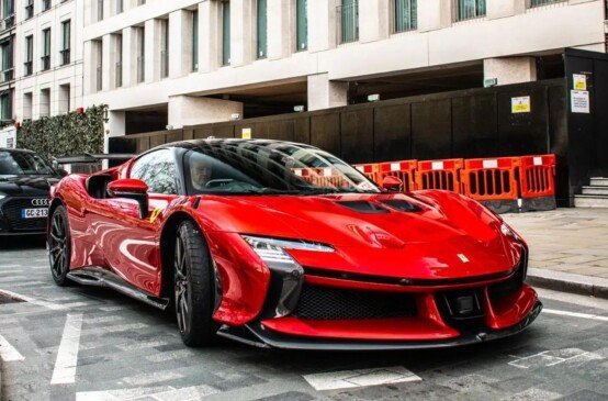 Europe's first Ferrari SF90 XX Stradale delivered in London - The ...
