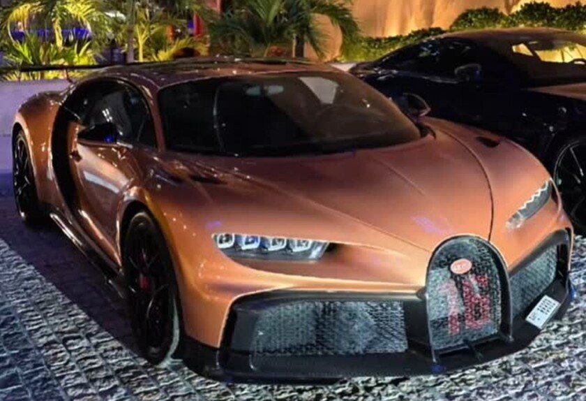 Andrew Tate scrapes his Bugatti Chiron Pur Sport over speed bumps - The Supercar Blog